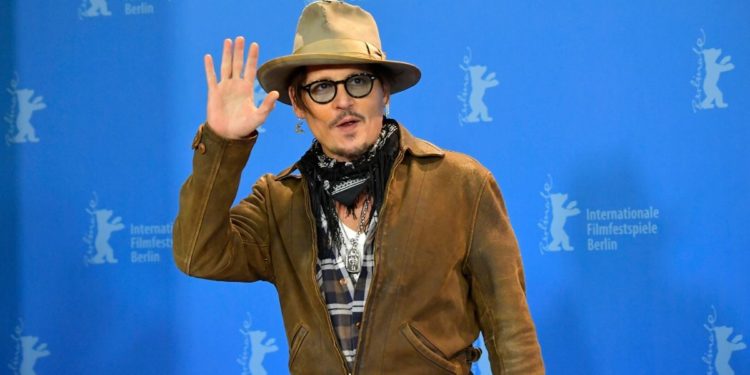 Johnny Depp se une a Instagram y su primera publicación se vuelve viral