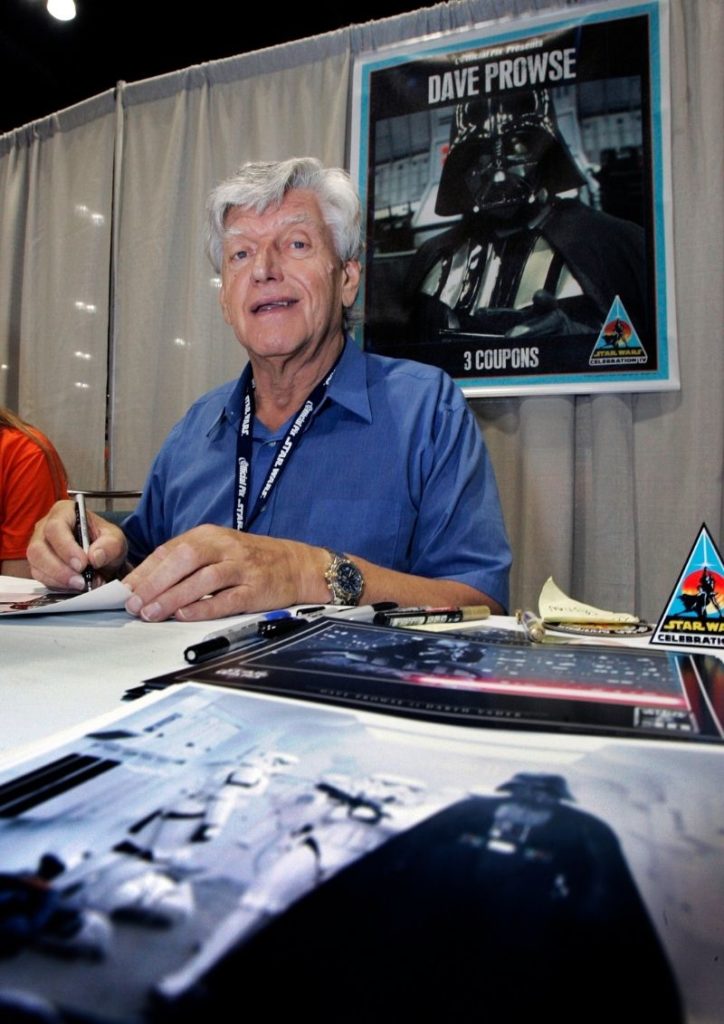 Falleció David Prowse, actor que interpretó a 'Darth Vader' en 'Star Wars'