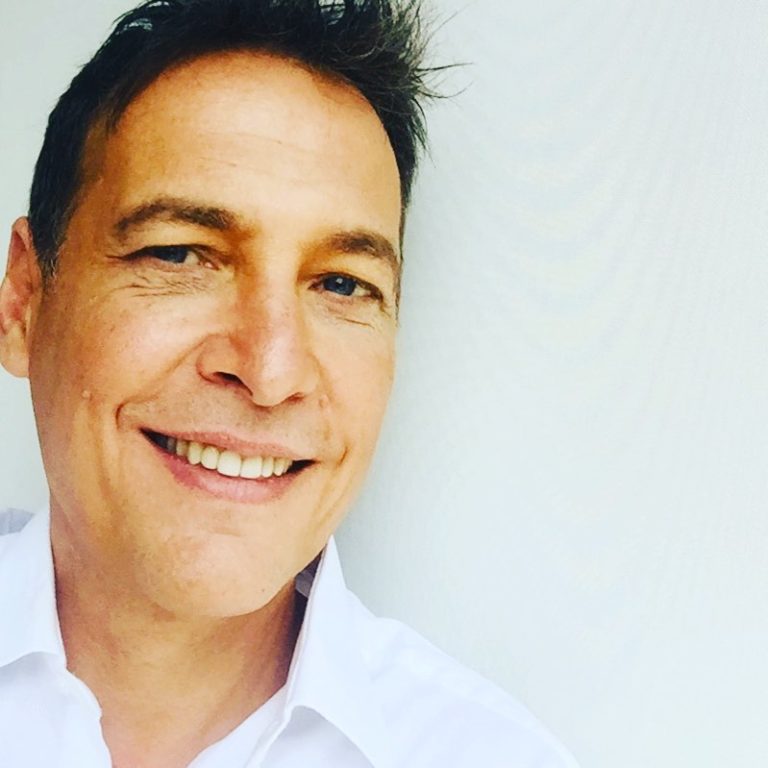 Así luce actualmente Patrick Delmas, 'Michel' en 'Yo soy Betty, la fea'